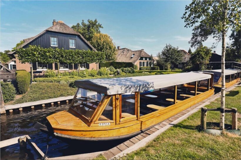 Giethoorn, Public Boat Cruise, Zaanse Schans Windmill Tour - Who Will Love This Tour?