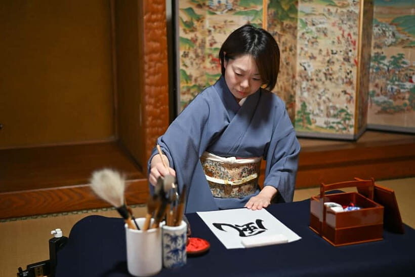 Gifu: Calligraphy and Traditional Japanese Crafts - Practical Tips for Participants