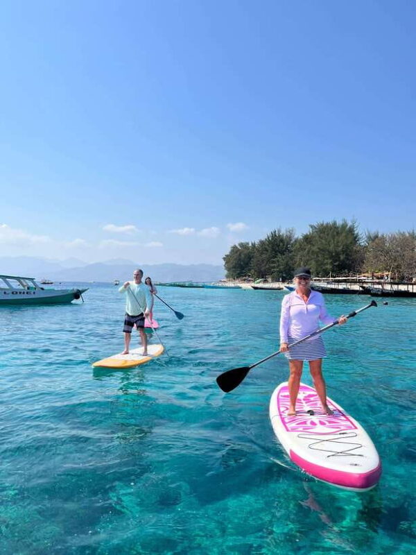 gili sunrise Stand-up paddle boarding or kayaking (droneshot - FAQ