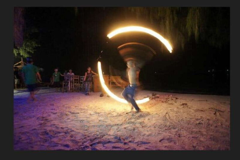 Gili Trawangan: Experience The Gili Fireshow with Cocktail - Practical Tips for Visitors