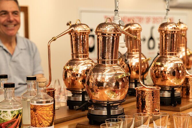 Gin Blending Masterclass - Authenticity and Local Flavor