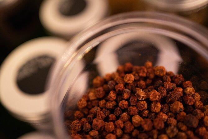 Gin Tasting Masterclass in Aberdeen - Meeting Location and Duration