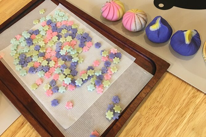 Ginza MANNENDO Wagashi Workshop With Master Yoshi - About Master Yoshi