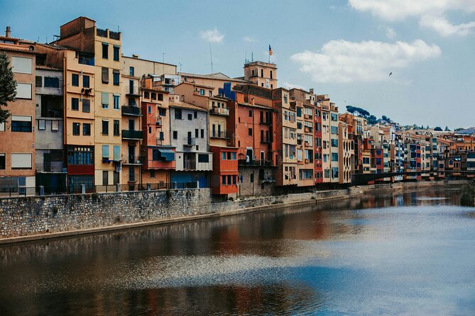 Girona, Costa Brava and Medieval Village From Barcelona - Girona: Exploring the Historic Old Town