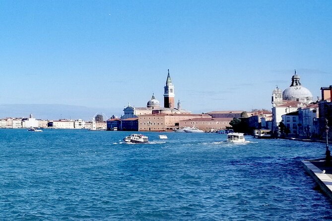 Giudecca Island Discovery Tour - Visiting Transformed Warehouses and Art Galleries