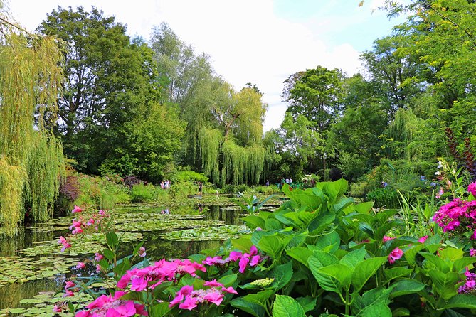 Giverny and Monet's Garden Half-Day Trip from Paris - Pricing and Value