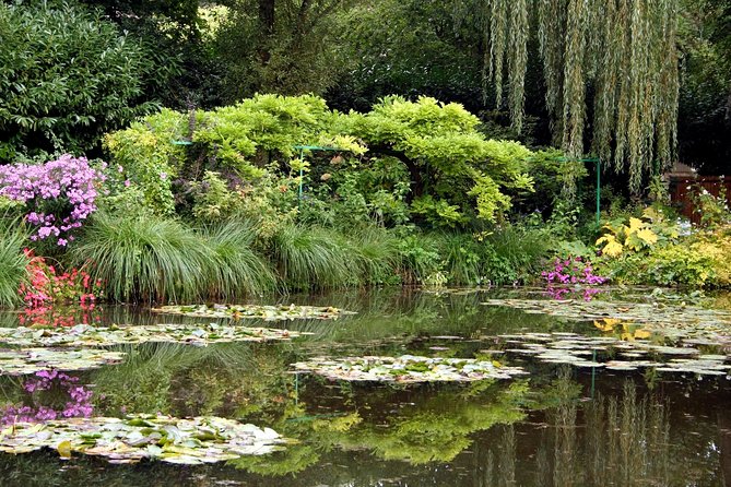 Giverny and Monet's Garden Trip Review - Transportation and Meeting Details