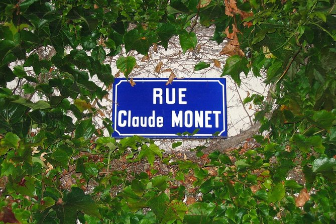 Giverny and Monets House Guided Half Day Trip From Paris - Recommendations
