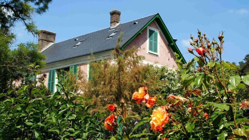 Giverny : Monet's house & Gardens Private tour from Paris - Practical Considerations