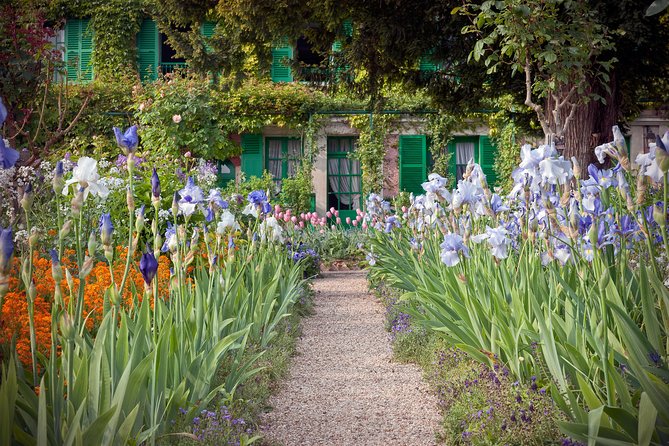 Giverny Private Trip With Monets House, Gardens & Impressionism Museum - Frequently Asked Questions