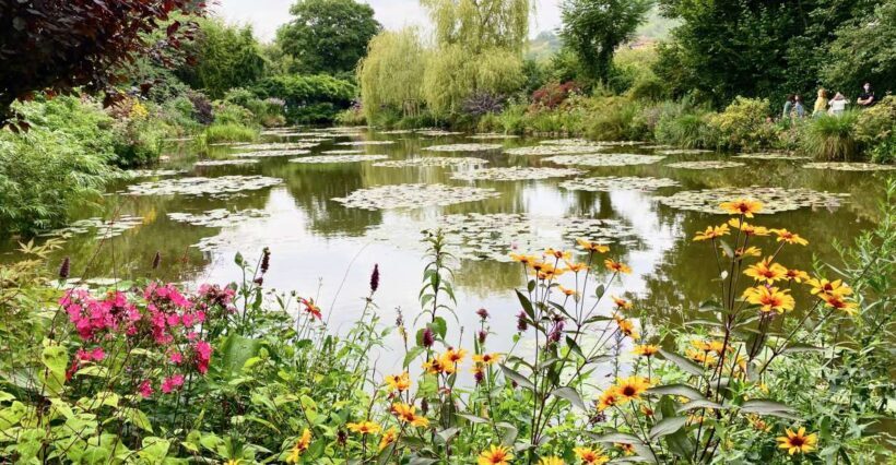 Giverny Versailles Trianon Small Group by Minivan from Paris - A Practical Look at the Giverny and Versailles Small Group Tour from Paris