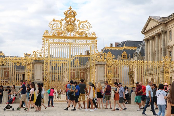 Givernys House & Gardens Plus Versailles Palace Day Trip With Lunch From Paris - Guest Feedback and Experiences