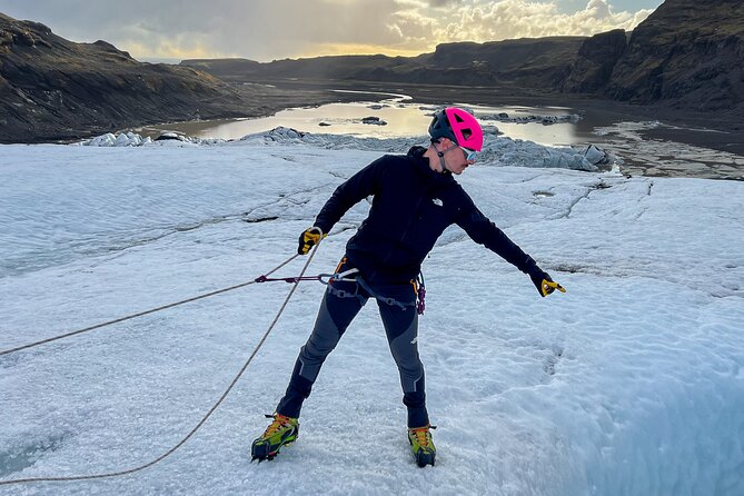 Glacier Adventure at Sólheimajökull Private Tour - Transportation and Meeting Details