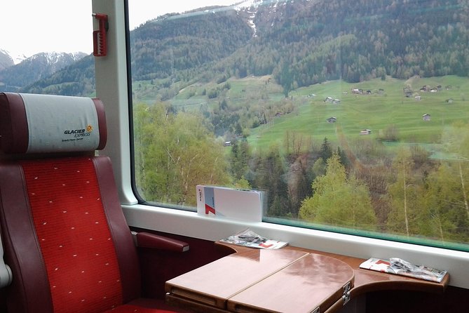 Glacier Express Panoramic Train Round Trip From Zürich With Private Guide - Getting to the Meeting Point