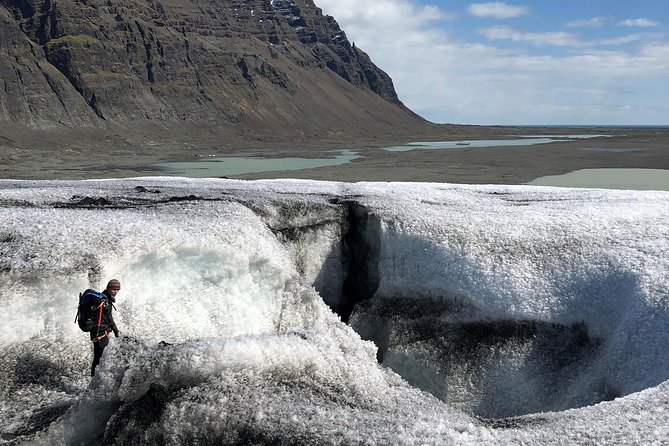 Glacier Hike: Summer Treasure - Glacier Discovery - Transportation and Group Size