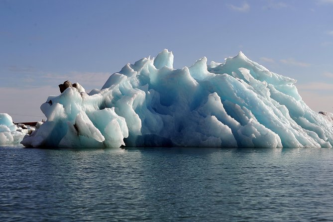 Glacier Lagoon & South Coast. Private Day Tour - Transportation & Guide: Comfort and Knowledge