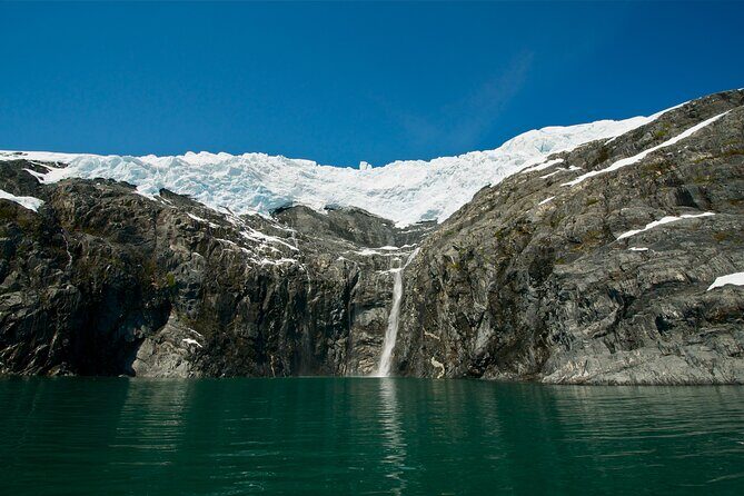 Glacier Quest Cruise and Coach Package - Key Points