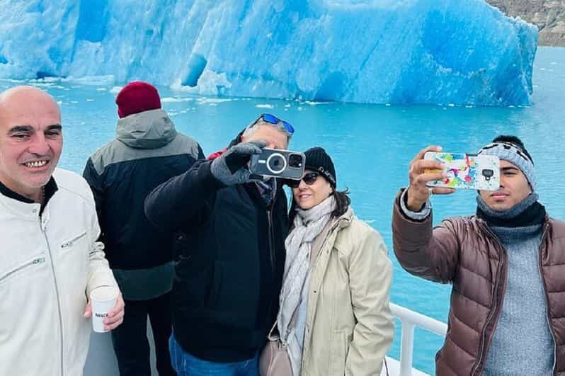 GLACIERS GOURMET Perito Moreno Navigation Full service - What Makes This Tour Stand Out?