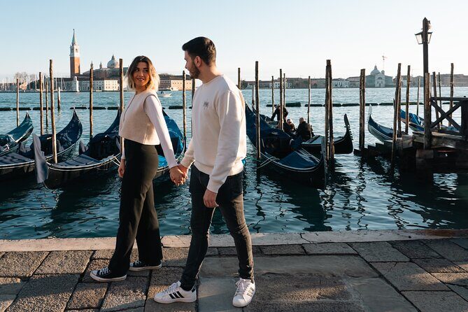 Glam photoshoot in hidden Venice! (up to 4) - Who Should Book This Tour?