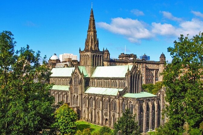 Glasgow Airport Transfer: Glasgow Airport GLA to Glasgow City in Luxury Van - FAQ