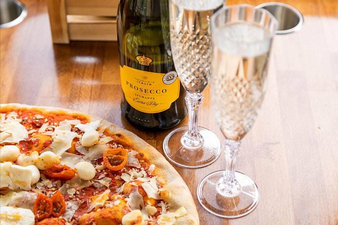 Glasgow Evening Dining Experiences - Indulging in Italian Flavors on a Vintage Bus