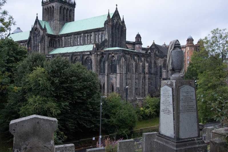 Glasgow: Ghouls, Ghosts & Gruesome Tales Guided Walking Tour - The Experience of the Tour