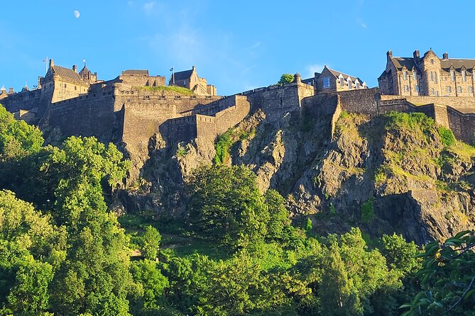 Glasgow, Greenock , Stirling & Loch Lomond Day Tours - Tour Features and Accessibility