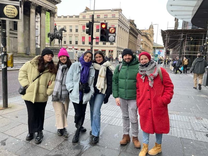 Glasgow: Historical Walking Tour: Guided by a local actor - Key Points