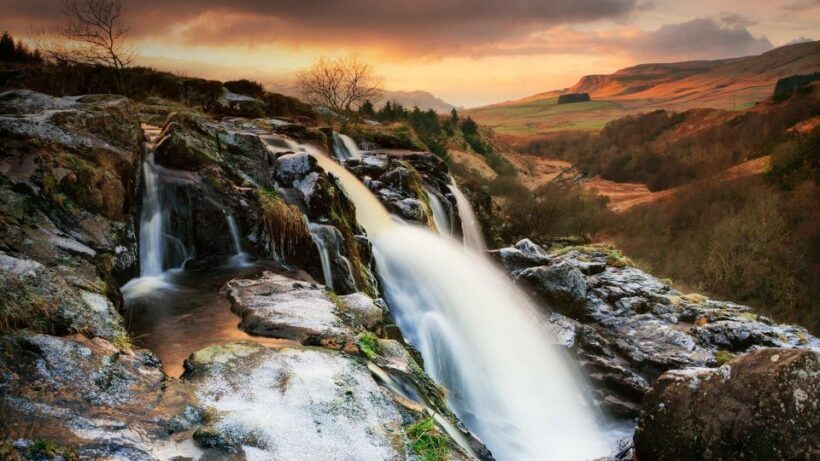 Glasgow: Loup of Fintry Waterfall Guided Tour - Who Will Appreciate This Tour?