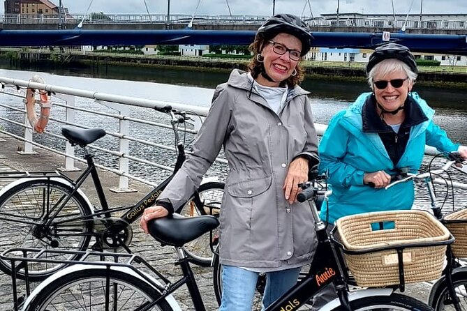 Glasgow Private Bike Tour: Highlights & Hidden Gems - The Vibrant Street Art Scene