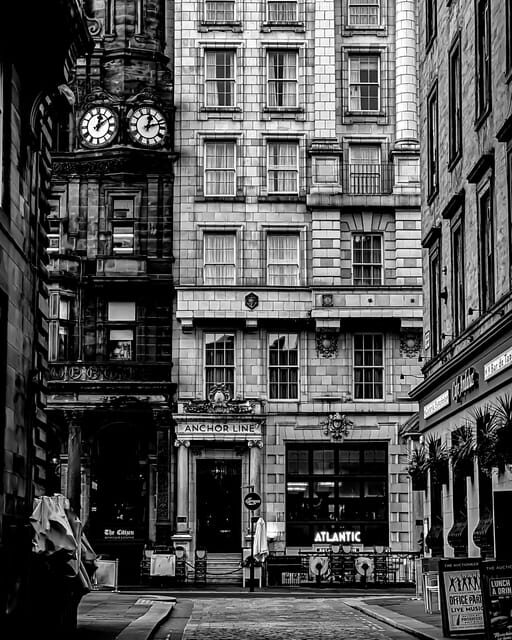 Glasgow: Scottish Rogue Whisky Pub Crawl - Why We Think This Tour Works Well