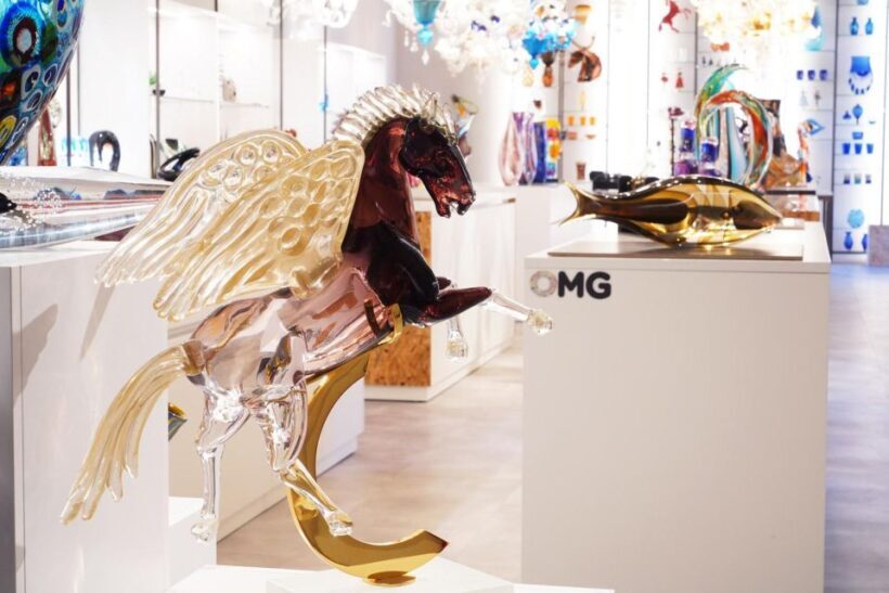 Glass Blowing Show Visit Murano Glass Factory & Showroom OMG - Practical Considerations for Visitors