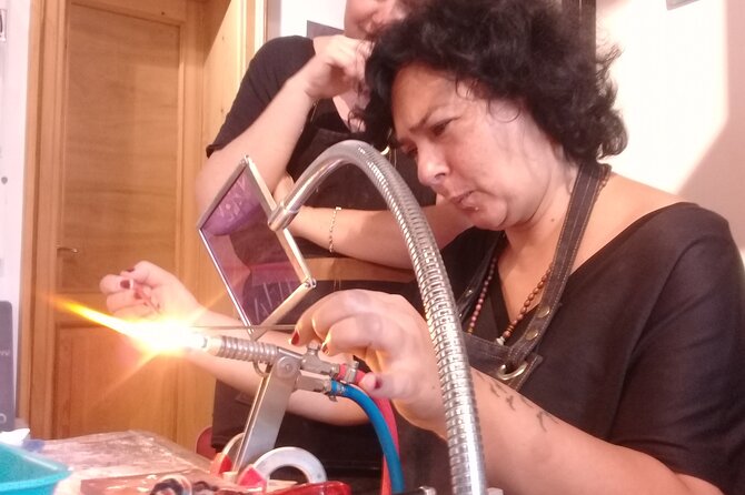 Glass Melting and Shaping With Flame With the Senior Glass Master - Participant Experience and Reviews