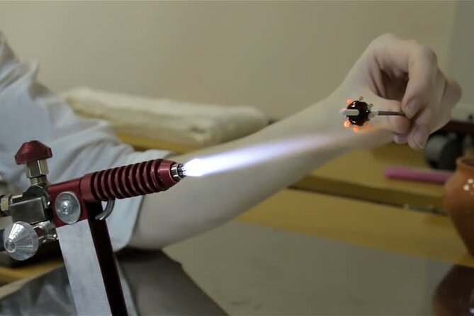 Glass Melting and Shaping With Flame With the Senior Glass Master - How to Book Your Experience