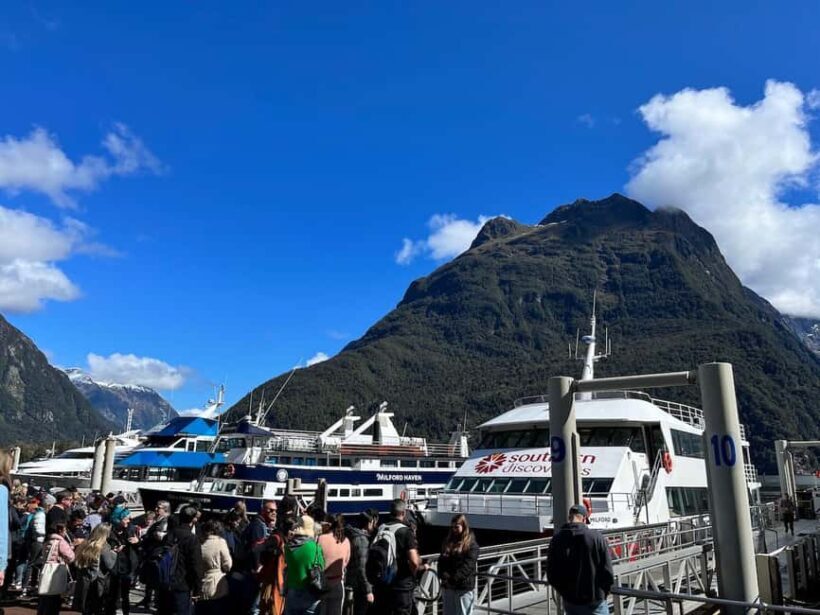 Glenorchy | Milford Sound Helicopter Tour & Scenic Cruise - Key Points