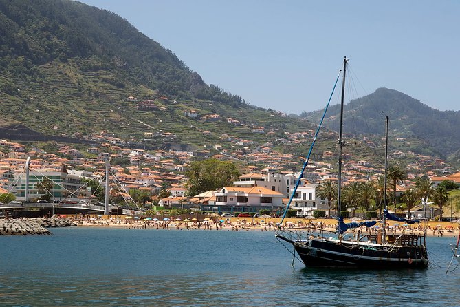 Go East Tour - Madeira Island Excursion - Accessibility and Operating Hours