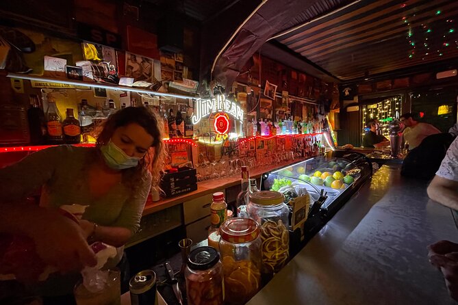 Go out like a local, pub Crawl / Tour in Raval - Barcelona - Stop 1: Parroquia de Sant Pere Nolasc