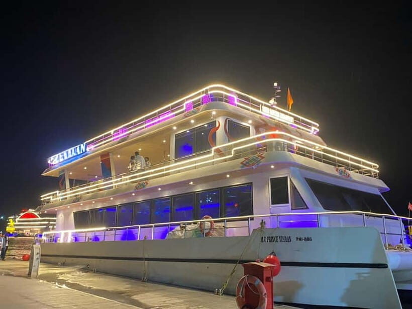 Goa: Triple Deck Family Dinner Cruise and Performances - Who Should Consider This Experience?