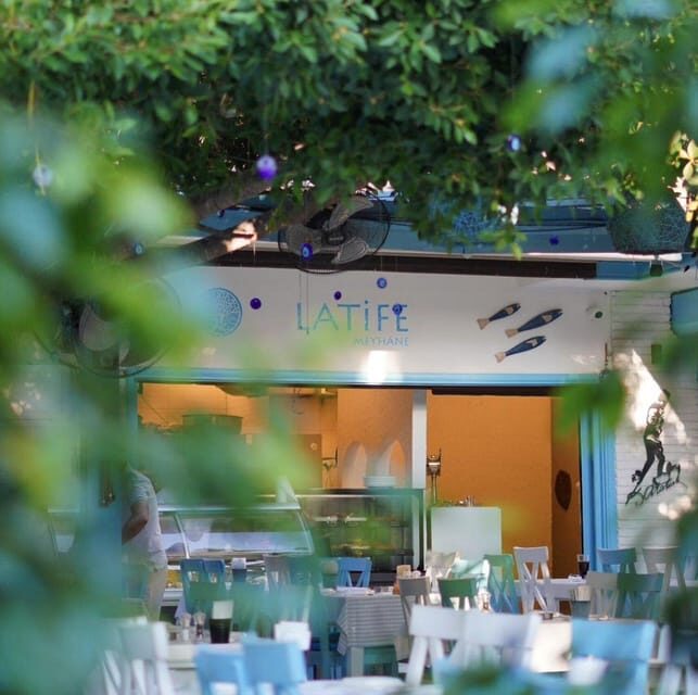 Göcek: Authentic Turkish Kebabs, Grilled to Perfection - Atmosphere and Entertainment
