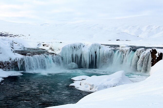Goðafoss and Húsavík with a stop at the Geosea Baths - FAQs