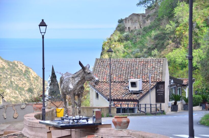GODFATHER TOUR film's locations departure from Taormina area - Frequently Asked Questions