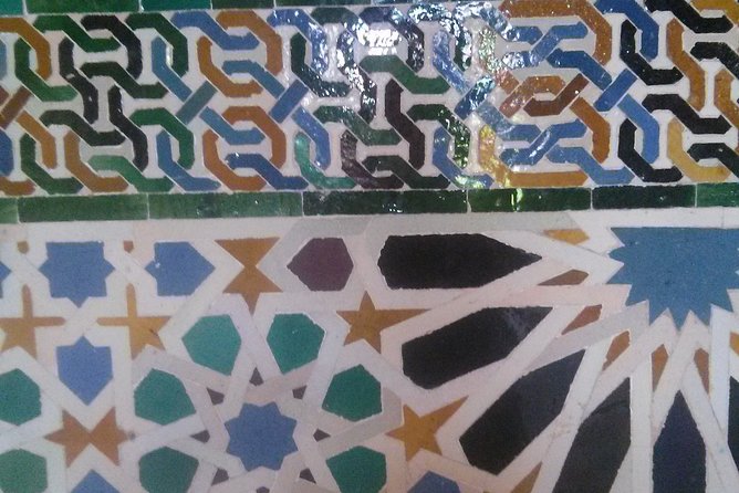 Going to Alhambra? 3 Hrs Private Tour! Skip the Long Lines to Visit the Alhambra - Accessibility and Participation Information