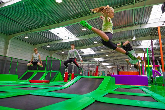 GOJUMP MEGAPARK Kraków-Sikorki - 1 Hour Trampoline Park Ticket - Safety and Accessibility