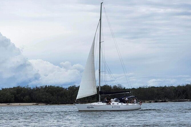 Gold Coast 2 Hr Sunset Private Sailing Charter with Drinks & Food - An Introduction to the Experience