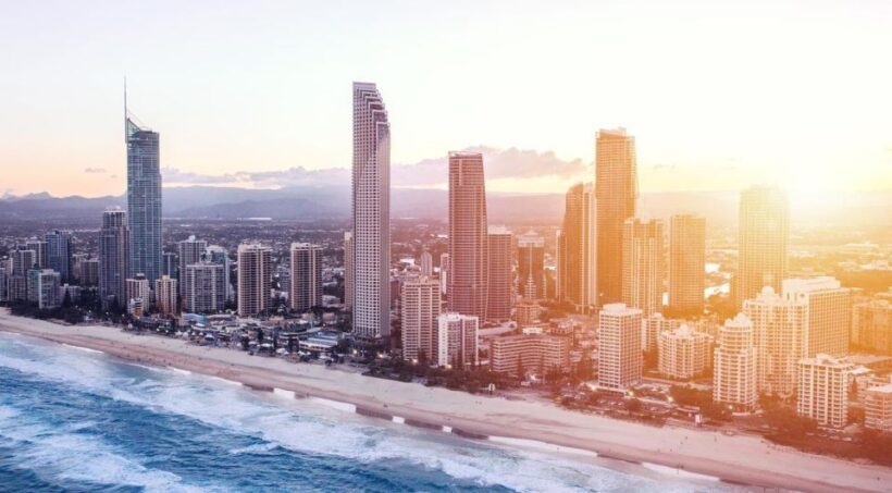 Gold Coast: Dreamworld & SkyPoint 2-Day Ticket - How the Ticket Works