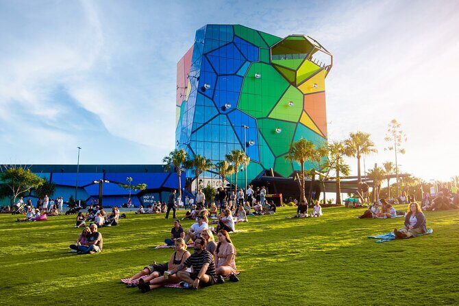 Gold Coast Hop On Hop Off Sightseeing Cruise 1 Day Pass - An In-Depth Look at the Experience