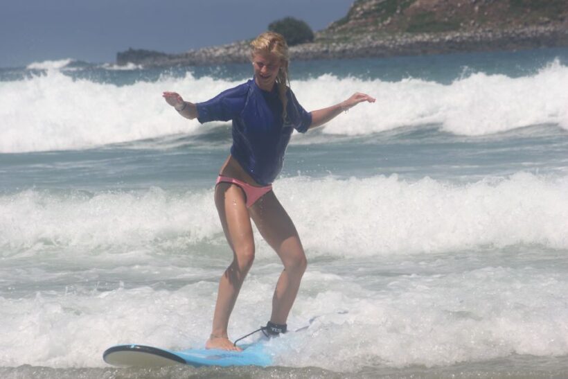 Gold Coast: Learn to Surf Experience with Lunch & Activities - Who Would Enjoy This Experience?