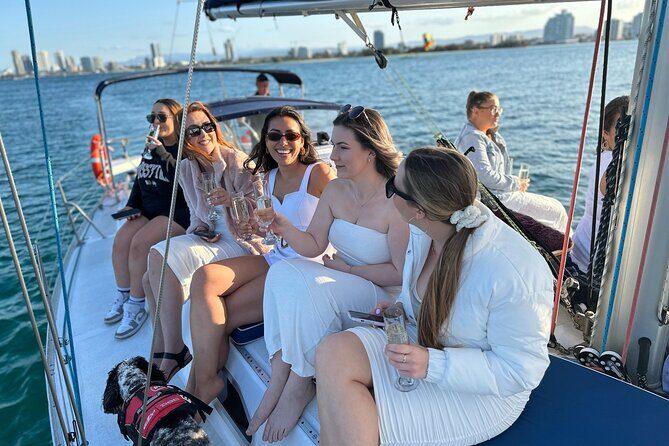 Gold Coast Midday Sailing Cruise with snacks & bubbles - Key Points