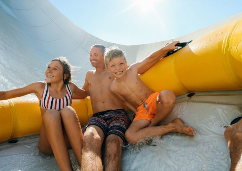 Gold Coast: Movie World, Sea World, & WetnWild 5-Day Pass - FAQ