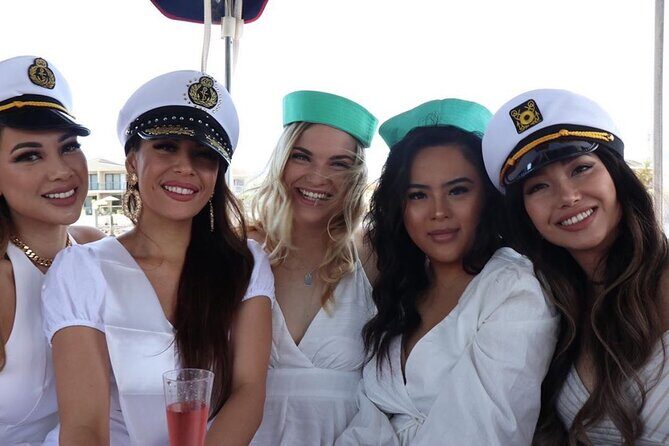 Gold Coast Private Skippered Limo on the Water Canal Cruise - The Itinerary in Detail